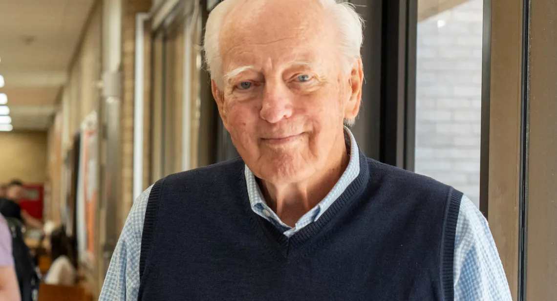 thomas lee background