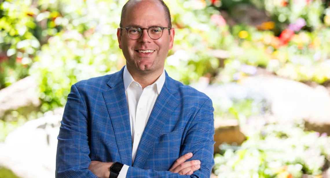 Alumnus Isaac Thompson Named President and CEO of Minnesota Orchestra ...